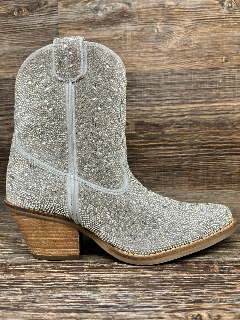 DI577 Women's Rhinestone Cowgirl Western Boot by Dingo – Rushing Boots