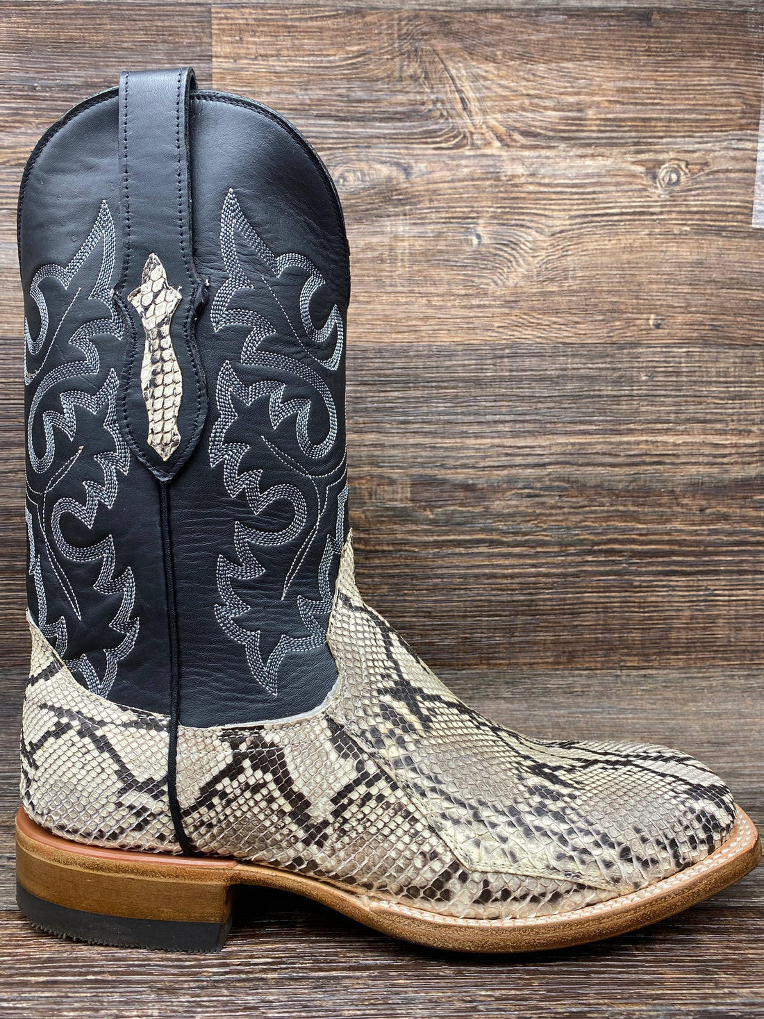 809q Men's Genuine Reticulated Python Square Toe Western Boot by Cowto ...